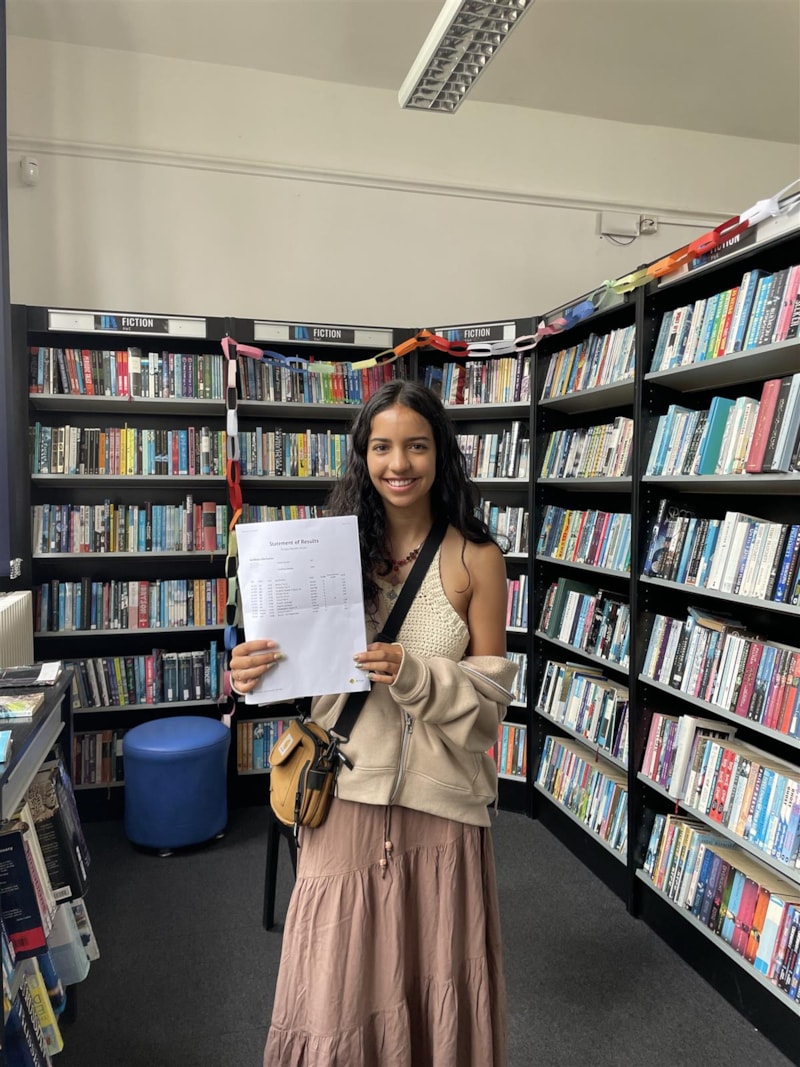 24/08/2023 - Students at Parkside Community College achieve top GCSE ... 24/08/2023 - Students at Parkside Community College achieve top GCSE ...